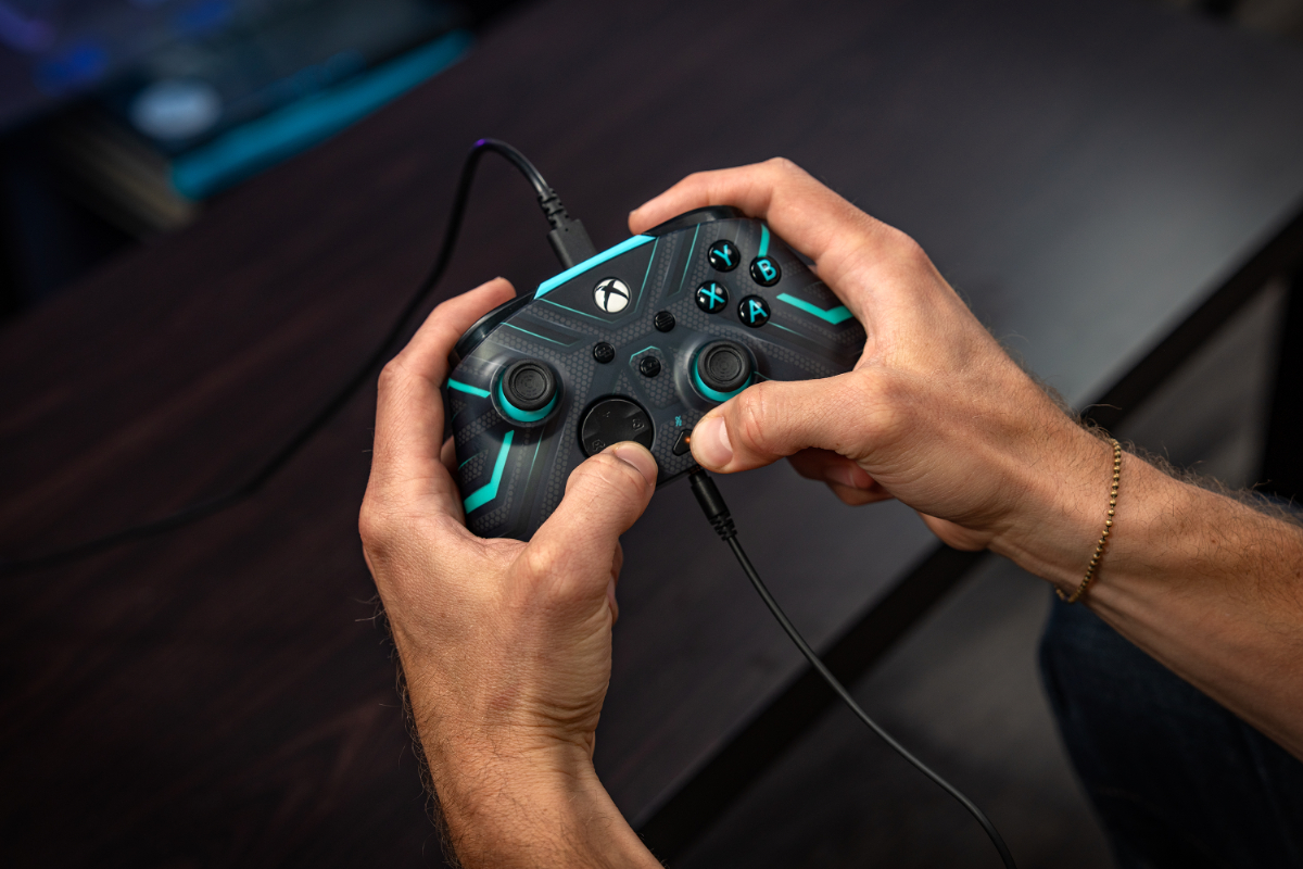 多彩なカスタマイズ機能と快適な操作性を備えたTurtle Beachの有線ゲーミングコントローラー「Rematch Advanced」を販売開始 | SB C&S株式会社